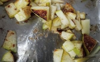 Scrambled Egg and Apple Breakfast Recipe for Kids