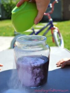 Easy Wizard's Brew Experiment: Fun Halloween Science