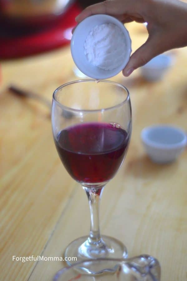 Color Changing Water Experiment: Easy Science Fun