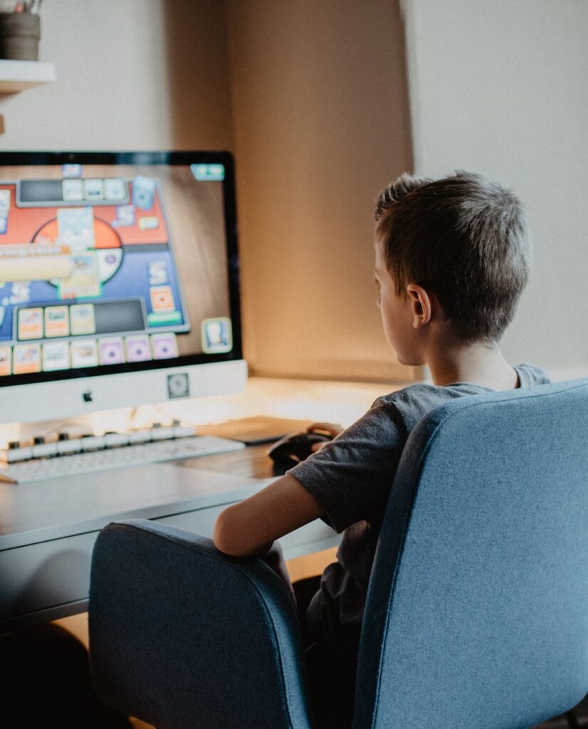 Make Homeschooling Easier with These 11 Essential Apps